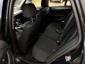 Black BMW X1 2011 in Rokiskis, with an engine capacity of 2.00 L and mileage of 231 thousand km for 2650 €, photo 22 on AUTOMOTO.COM.LV