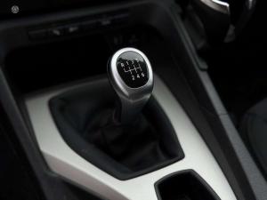 Black BMW X1 2011 in Rokiskis, with an engine capacity of 2.00 L and mileage of 231 thousand km for 2650 €, photo 30 on AUTOMOTO.COM.LV