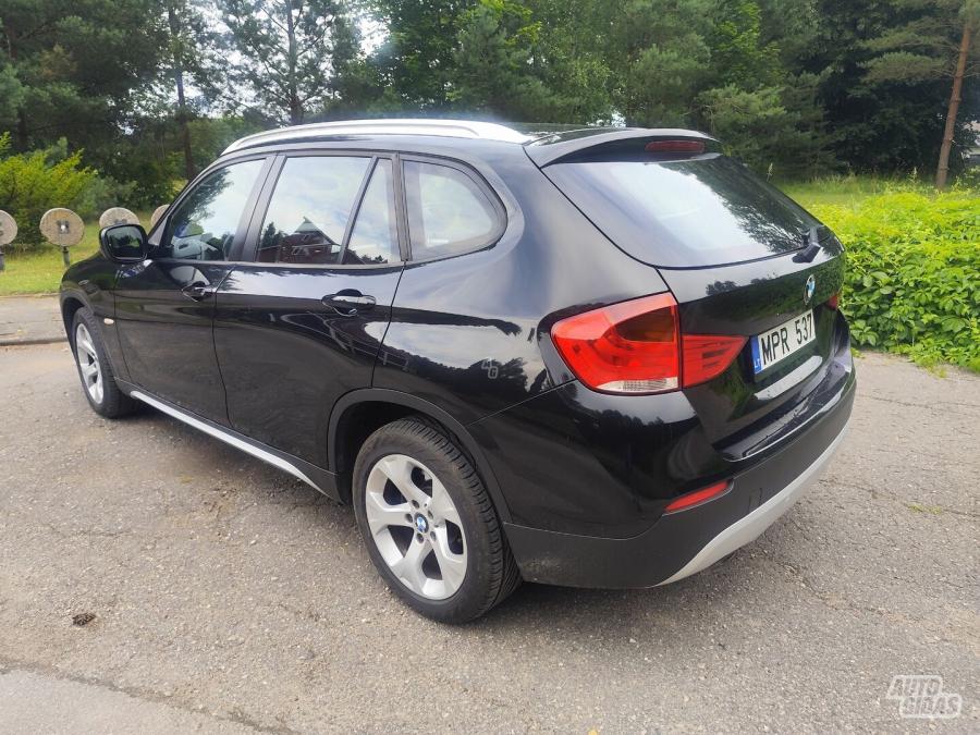 Melns BMW X1 2011 Pasvalys, ar dzinēja tilpumu 2.00 L un nobraukumu 149 tūkst. km par 5600 €, foto 7 vietnē AUTOMOTO.COM.LV