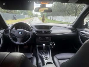 Melns BMW X1 2011 Panevēža, ar dzinēja tilpumu 2.00 L un nobraukumu 240 tūkst. km par 7750 €, foto 7 vietnē AUTOMOTO.COM.LV