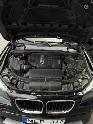 Melns BMW X1 2011 Kauņa, ar dzinēja tilpumu 2.00 L un nobraukumu 306 tūkst. km par 5300 €, foto 8 vietnē AUTOMOTO.COM.LV