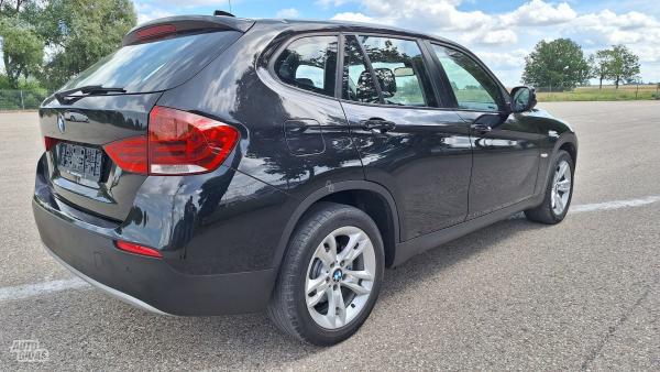 Melns BMW X1 2011 Marijampole, ar dzinēja tilpumu 2.00 L un nobraukumu 250 tūkst. km par 6600 €, foto 3 vietnē AUTOMOTO.COM.LV