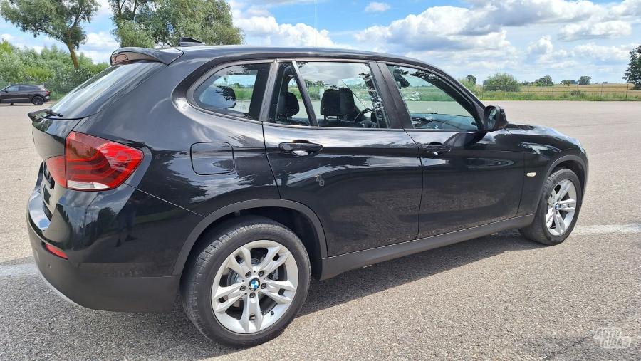 Melns BMW X1 2011 Marijampole, ar dzinēja tilpumu 2.00 L un nobraukumu 250 tūkst. km par 6600 €, foto 12 vietnē AUTOMOTO.COM.LV