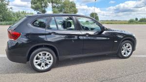 Melns BMW X1 2011 Marijampole, ar dzinēja tilpumu 2.00 L un nobraukumu 250 tūkst. km par 6600 €, foto 14 vietnē AUTOMOTO.COM.LV
