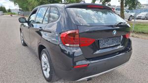 Melns BMW X1 2011 Marijampole, ar dzinēja tilpumu 2.00 L un nobraukumu 250 tūkst. km par 6600 €, foto 24 vietnē AUTOMOTO.COM.LV