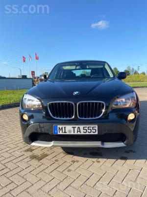 Black BMW X1 2011 in Jekabpils, with an engine capacity of 2.00 L and mileage of 231 thousand km for 6200 €, photo  on AUTOMOTO.COM.LV