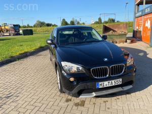 Black BMW X1 2011 in Jekabpils, with an engine capacity of 2.00 L and mileage of 231 thousand km for 6200 €, photo 3 on AUTOMOTO.COM.LV