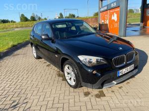 Black BMW X1 2011 in Jekabpils, with an engine capacity of 2.00 L and mileage of 231 thousand km for 6200 €, photo 5 on AUTOMOTO.COM.LV