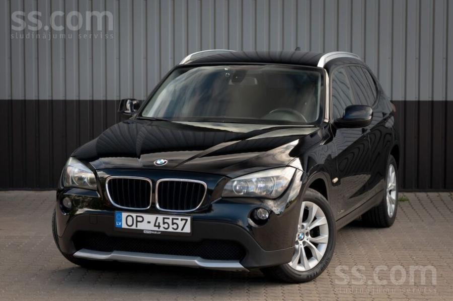 Melns BMW X1 2011 Talsi, ar dzinēja tilpumu 2.00 L un nobraukumu 0 tūkst. km par 5490 €, foto 4 vietnē AUTOMOTO.COM.LV