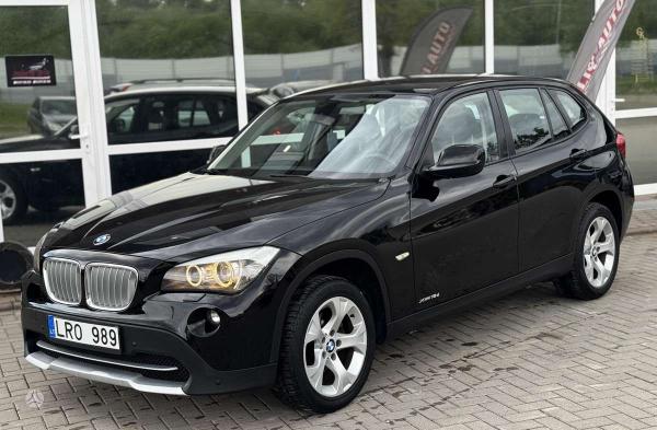 Black BMW X1 2011 in Radviliskis, with an engine capacity of 2.00 L and mileage of 388 thousand km for 4650 €, photo 3 on AUTOMOTO.COM.LV