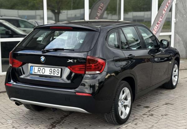 Black BMW X1 2011 in Radviliskis, with an engine capacity of 2.00 L and mileage of 388 thousand km for 4650 €, photo 9 on AUTOMOTO.COM.LV