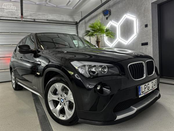 Melns BMW X1 2011 Kauņa, ar dzinēja tilpumu 2.00 L un nobraukumu 245 tūkst. km par 6650 €, foto 10 vietnē AUTOMOTO.COM.LV