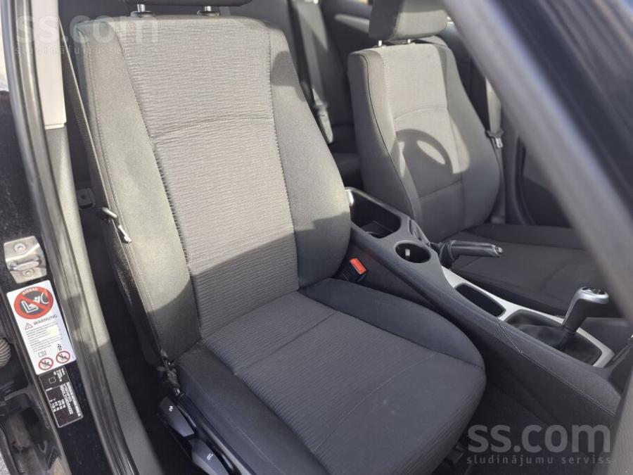 Melns BMW X1 2011 Talsi, ar dzinēja tilpumu 2.00 L un nobraukumu 171 tūkst. km par 7600 €, foto 14 vietnē AUTOMOTO.COM.LV
