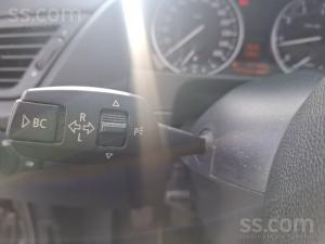 Melns BMW X1 2011 Talsi, ar dzinēja tilpumu 2.00 L un nobraukumu 171 tūkst. km par 7600 €, foto 18 vietnē AUTOMOTO.COM.LV
