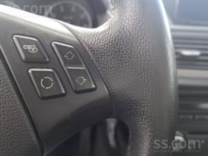 Melns BMW X1 2011 Talsi, ar dzinēja tilpumu 2.00 L un nobraukumu 171 tūkst. km par 7600 €, foto 21 vietnē AUTOMOTO.COM.LV
