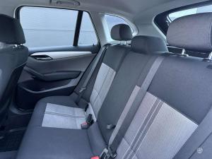 Black BMW X1 2011 in Panevezys, with an engine capacity of 2.00 L and mileage of 263 thousand km for 5500 €, photo 19 on AUTOMOTO.COM.LV