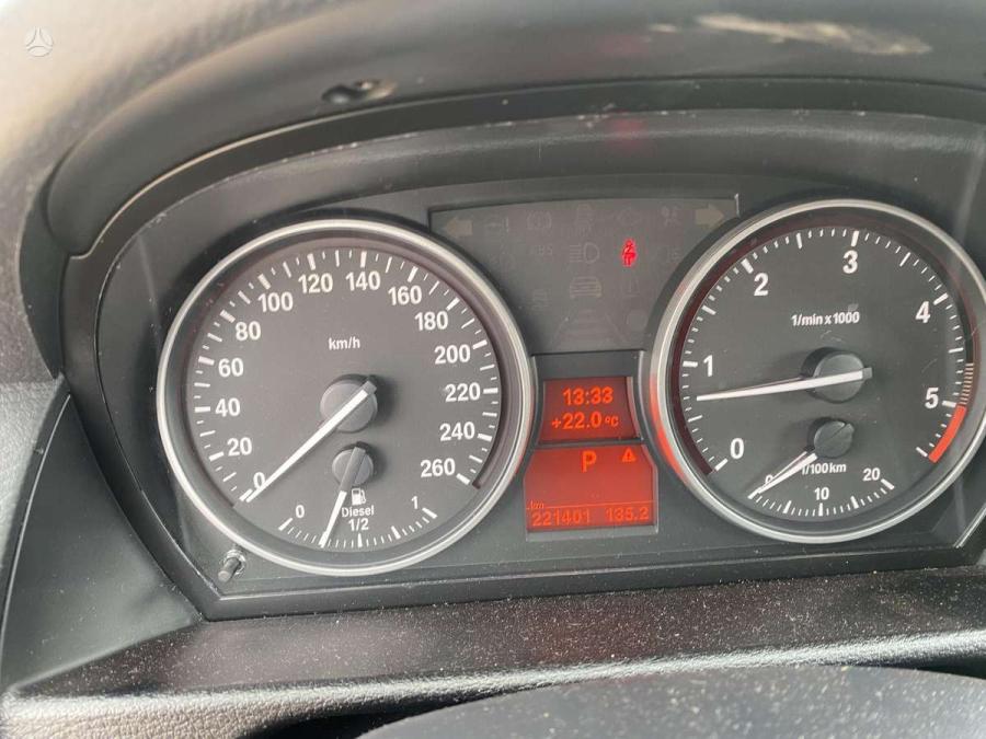 Melns BMW X1 2011 Kauņa, ar dzinēja tilpumu 2.00 L un nobraukumu 220 tūkst. km par 6950 €, foto 11 vietnē AUTOMOTO.COM.LV