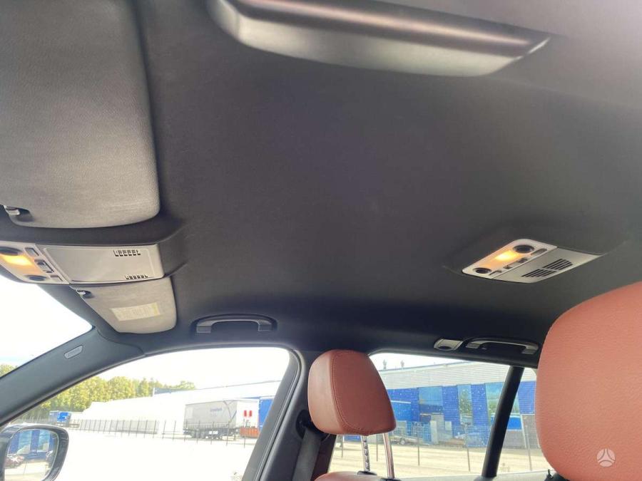 Melns BMW X1 2011 Kauņa, ar dzinēja tilpumu 2.00 L un nobraukumu 220 tūkst. km par 6950 €, foto 13 vietnē AUTOMOTO.COM.LV