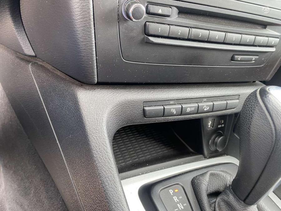 Melns BMW X1 2011 Kauņa, ar dzinēja tilpumu 2.00 L un nobraukumu 220 tūkst. km par 6950 €, foto 14 vietnē AUTOMOTO.COM.LV