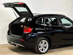 Melns BMW X1 2011 Jūrmala, ar dzinēja tilpumu 2.00 L un nobraukumu 286 tūkst. km par 5650 €, foto 14 vietnē AUTOMOTO.COM.LV