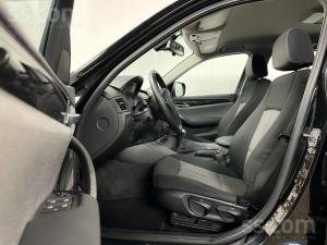 Melns BMW X1 2011 Jūrmala, ar dzinēja tilpumu 2.00 L un nobraukumu 286 tūkst. km par 5650 €, foto 16 vietnē AUTOMOTO.COM.LV