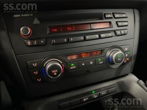 Melns BMW X1 2011 Jūrmala, ar dzinēja tilpumu 2.00 L un nobraukumu 286 tūkst. km par 5650 €, foto 25 vietnē AUTOMOTO.COM.LV