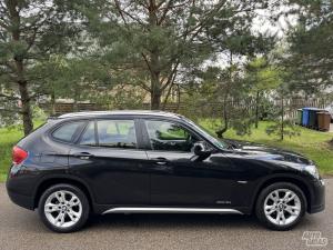 Black BMW X1 2011 in Marijampole, with an engine capacity of 2.00 L and mileage of 338 thousand km for 4999 €, photo 3 on AUTOMOTO.COM.LV