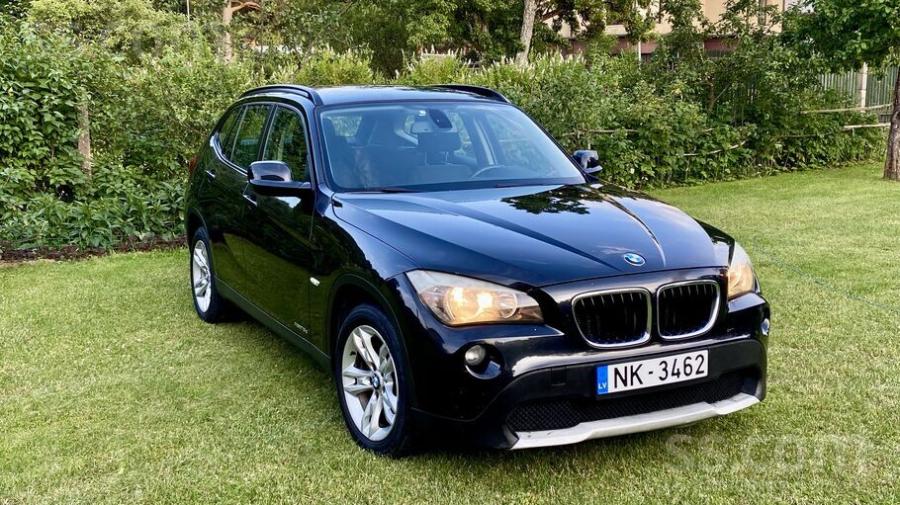 Melns BMW X1 2012 Rīga, ar dzinēja tilpumu 2.00 L un nobraukumu 234 tūkst. km par 6350 €, foto 1 vietnē AUTOMOTO.COM.LV