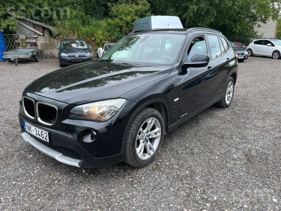 Melns BMW X1 2012 Rīga, ar dzinēja tilpumu 2.00 L un nobraukumu 234 tūkst. km par 5990 €, foto 3 vietnē AUTOMOTO.COM.LV