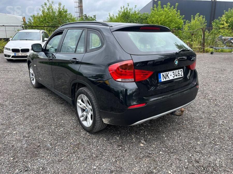 Melns BMW X1 2012 Rīga, ar dzinēja tilpumu 2.00 L un nobraukumu 234 tūkst. km par 5990 €, foto 5 vietnē AUTOMOTO.COM.LV