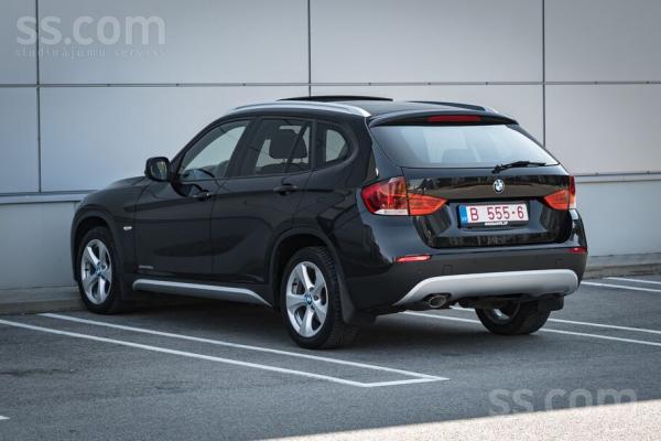 Melns BMW X1 2012 Rīga, ar dzinēja tilpumu 2.00 L un nobraukumu 0 tūkst. km par 8250 €, foto 6 vietnē AUTOMOTO.COM.LV