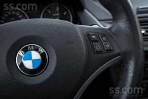 Black BMW X1 2012 in Riga, with an engine capacity of 2.00 L and mileage of 0 thousand km for 8250 €, photo 18 on AUTOMOTO.COM.LV