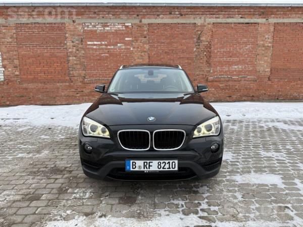 Melns BMW X1 2012 Cēsis, ar dzinēja tilpumu 2.00 L un nobraukumu 212 tūkst. km par 8750 €, foto 2 vietnē AUTOMOTO.COM.LV