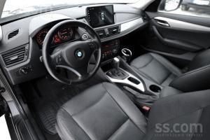 Melns BMW X1 2012 Jelgava, ar dzinēja tilpumu 2.00 L un nobraukumu 0 tūkst. km par 7850 €, foto 9 vietnē AUTOMOTO.COM.LV