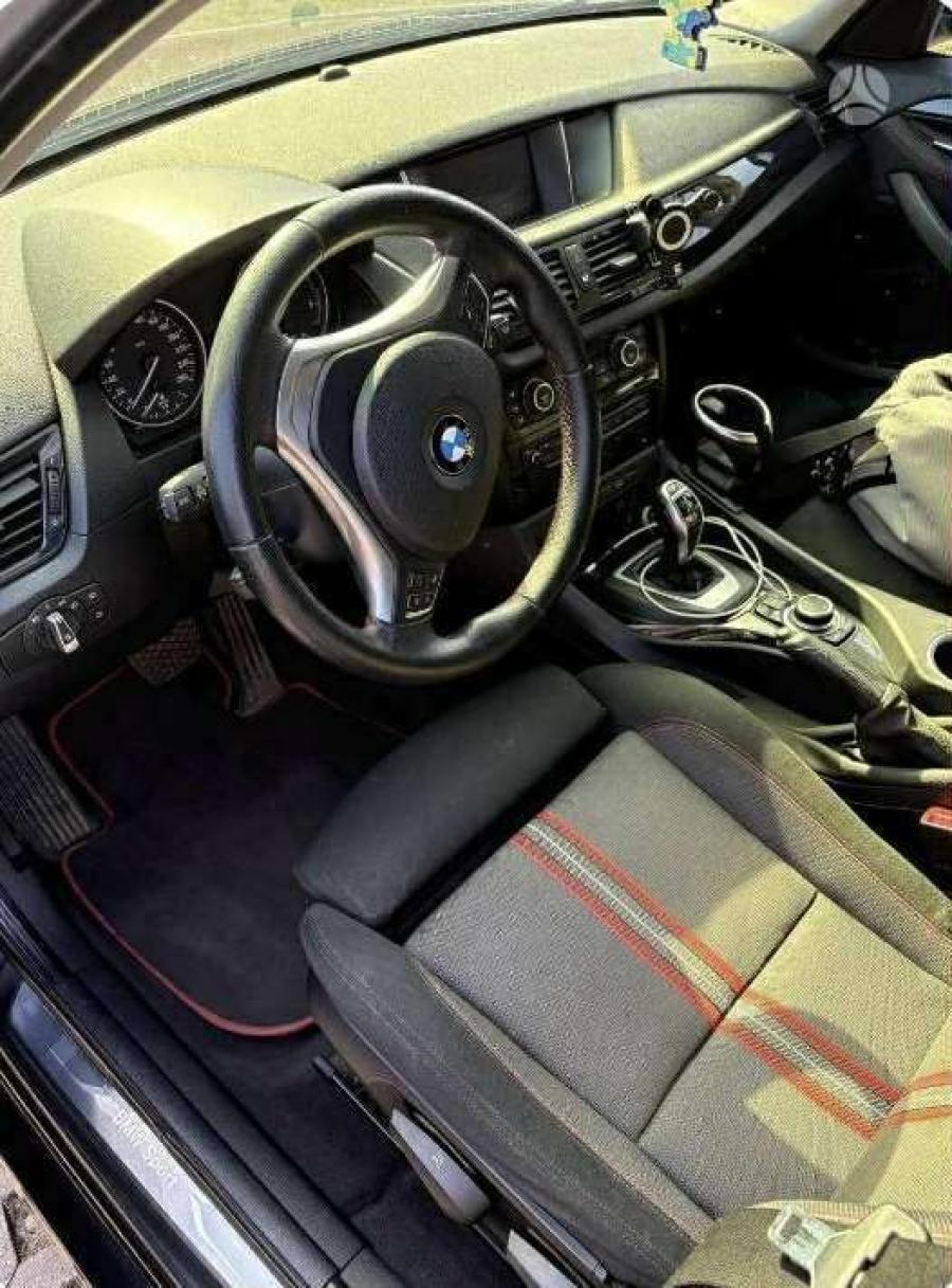 Melns BMW X1 2012 Viļņa, ar dzinēja tilpumu 2.00 L un nobraukumu 340 tūkst. km par 5750 €, foto 5 vietnē AUTOMOTO.COM.LV