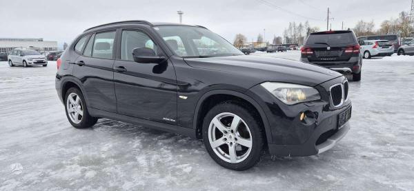 Black BMW X1 2012 in Marijampole, with an engine capacity of 2.00 L and mileage of 232 thousand km for 5450 €, photo 1 on AUTOMOTO.COM.LV