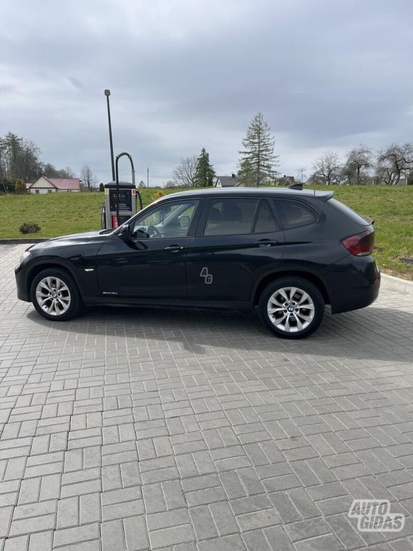 Black BMW X1 2012 in Kaunas, with an engine capacity of 2.00 L and mileage of 374 thousand km for 6500 €, photo 7 on AUTOMOTO.COM.LV