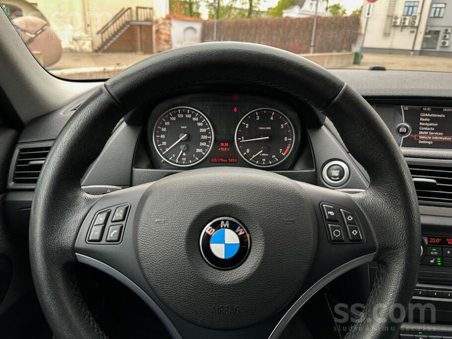 Black BMW X1 2012 in Jelgava, with an engine capacity of 2.00 L and mileage of 226 thousand km for 6350 €, photo 11 on AUTOMOTO.COM.LV