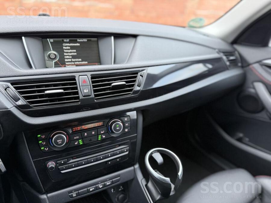 Melns BMW X1 2012 Cēsis, ar dzinēja tilpumu 2.00 L un nobraukumu 212 tūkst. km par 8450 €, foto 13 vietnē AUTOMOTO.COM.LV