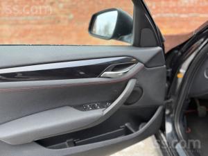 Melns BMW X1 2012 Cēsis, ar dzinēja tilpumu 2.00 L un nobraukumu 212 tūkst. km par 8450 €, foto 18 vietnē AUTOMOTO.COM.LV