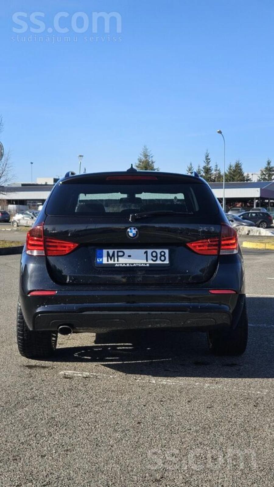Melns BMW X1 2012 Rīga, ar dzinēja tilpumu 2.00 L un nobraukumu 187 tūkst. km par 9100 €, foto 4 vietnē AUTOMOTO.COM.LV