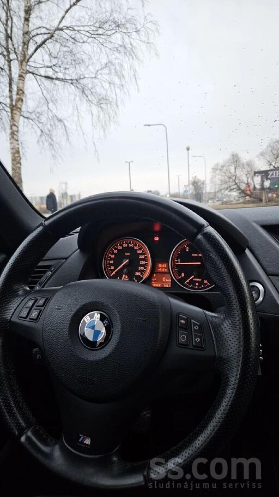 Melns BMW X1 2012 Rīga, ar dzinēja tilpumu 2.00 L un nobraukumu 189 tūkst. km par 9100 €, foto 9 vietnē AUTOMOTO.COM.LV