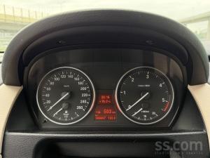 Black BMW X1 2012 in Riga, with an engine capacity of 2.00 L and mileage of 349 thousand km for 6700 €, photo 13 on AUTOMOTO.COM.LV