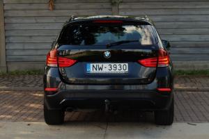 Black BMW X1 2012 in Riga, with an engine capacity of 2.00 L and mileage of 274 thousand km for 6990 €, photo 14 on AUTOMOTO.COM.LV