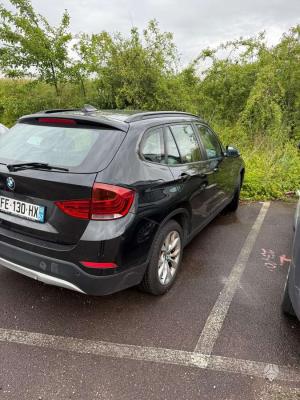 Melns BMW X1 2012 Tauragė, ar dzinēja tilpumu 2.00 L un nobraukumu 239 tūkst. km par 7300 €, foto 4 vietnē AUTOMOTO.COM.LV
