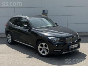 Melns BMW X1 2012 Jelgava, ar dzinēja tilpumu 2.00 L un nobraukumu 0 tūkst. km par 5700 €, foto  vietnē AUTOMOTO.COM.LV