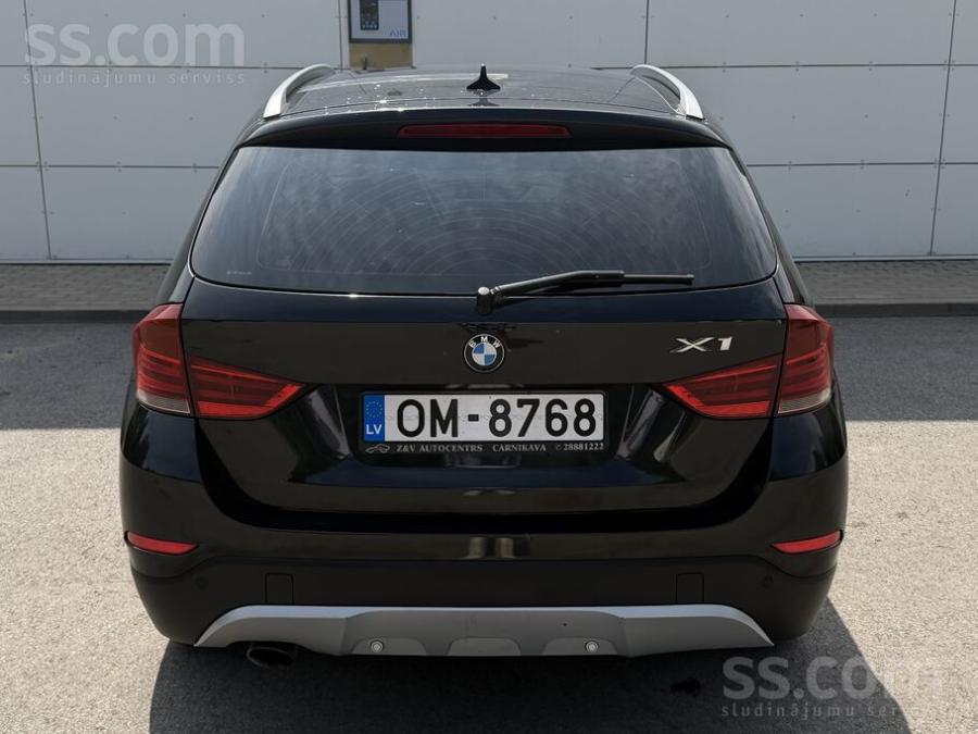 Melns BMW X1 2012 Jelgava, ar dzinēja tilpumu 2.00 L un nobraukumu 0 tūkst. km par 5700 €, foto 5 vietnē AUTOMOTO.COM.LV