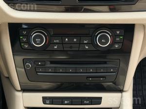 Melns BMW X1 2012 Jelgava, ar dzinēja tilpumu 2.00 L un nobraukumu 0 tūkst. km par 5700 €, foto 11 vietnē AUTOMOTO.COM.LV