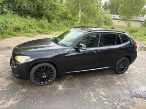 Melns BMW X1 2012 Rīga, ar dzinēja tilpumu 2.00 L un nobraukumu 310 tūkst. km par 10495 €, foto 3 vietnē AUTOMOTO.COM.LV