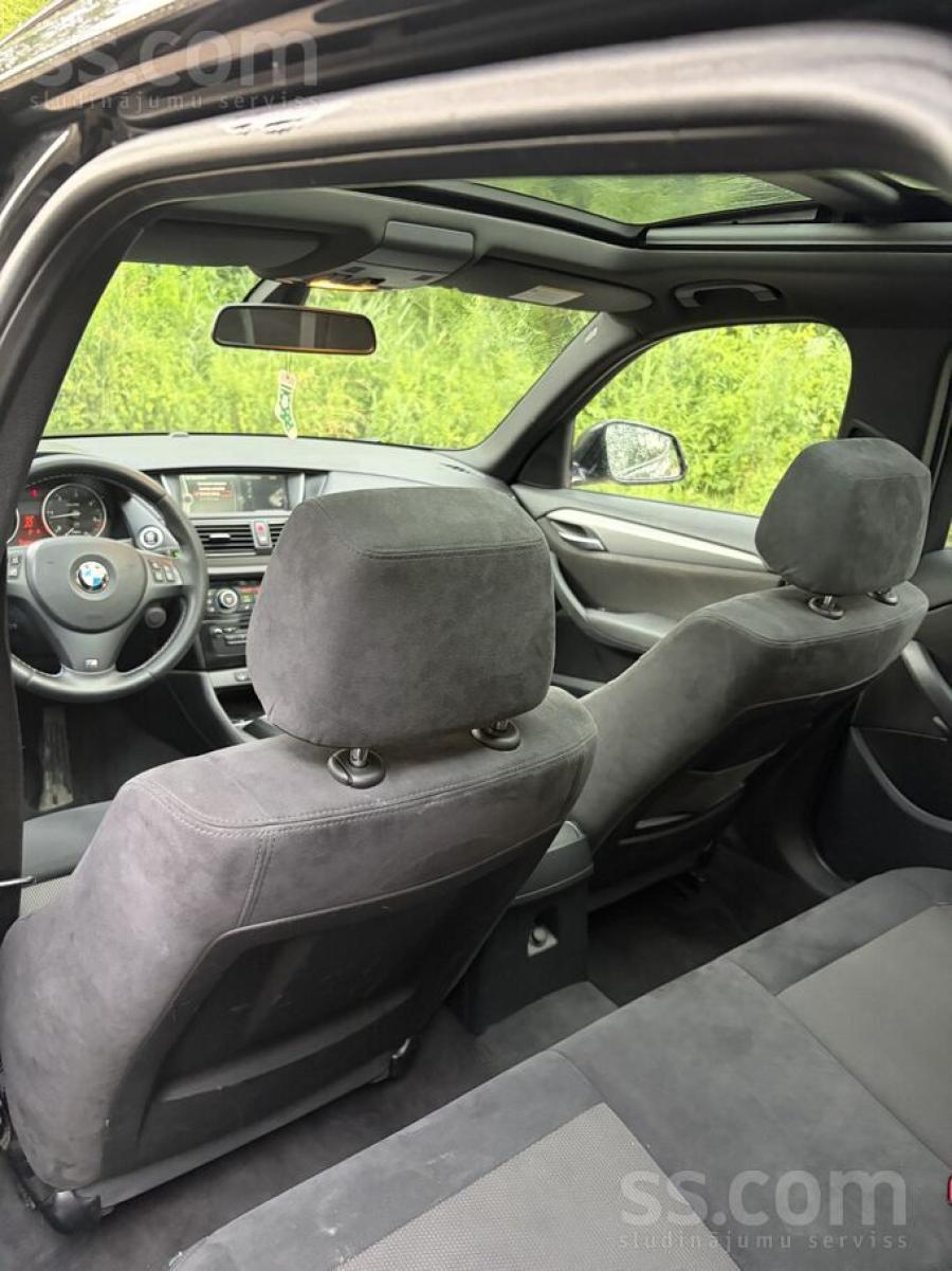 Melns BMW X1 2012 Rīga, ar dzinēja tilpumu 2.00 L un nobraukumu 310 tūkst. km par 10495 €, foto 9 vietnē AUTOMOTO.COM.LV
